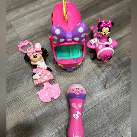 Disney | Toys | Disney Minnie Mouse Bundle | Poshmark